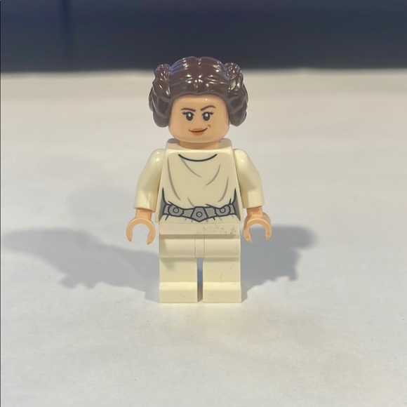 Lego | Toys | Lego Princess Leia Star Wars Minifigure From 7965 ...